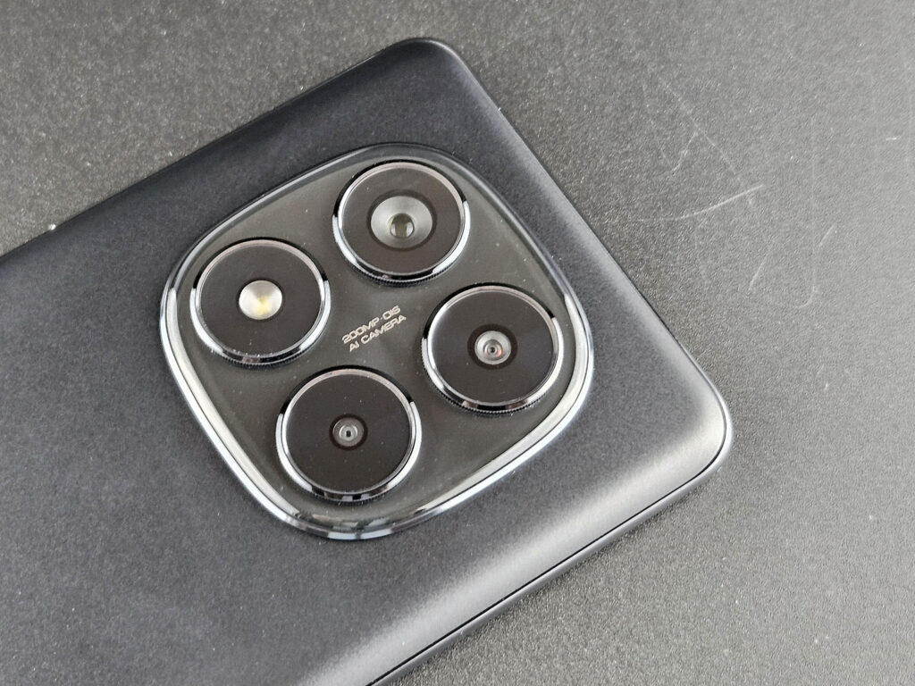 Redmi Note 14 Pro : test / recensione (e confronto con il POCO X7)